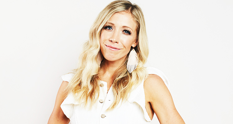 Ellie Holcomb to Release New Album 'Canyon' June 25 | CCM Magazine