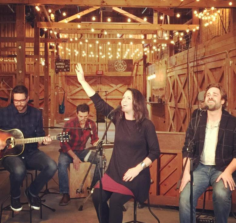 Grace Chapel Worship releases new Christmas EP – CCM Magazine