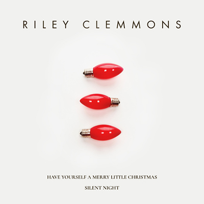 Riley Clemmons Releases Two Christmas Classic Singles – CCM Magazine