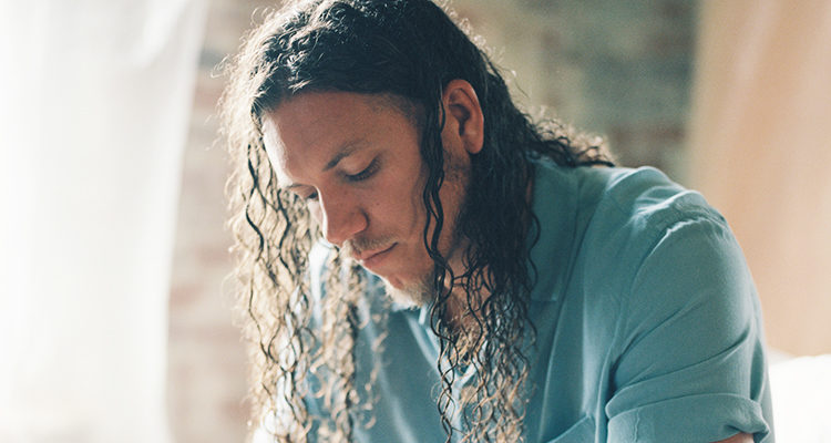 Brandon Lake's Debut Album 'House of Miracles' Due Aug 28 | CCM Magazine