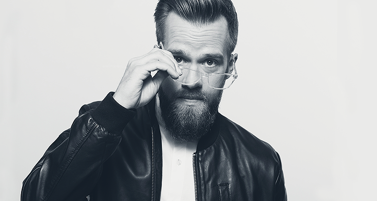 Josh Wilson Releases New Single ‘Undeniable’ – CCM Magazine