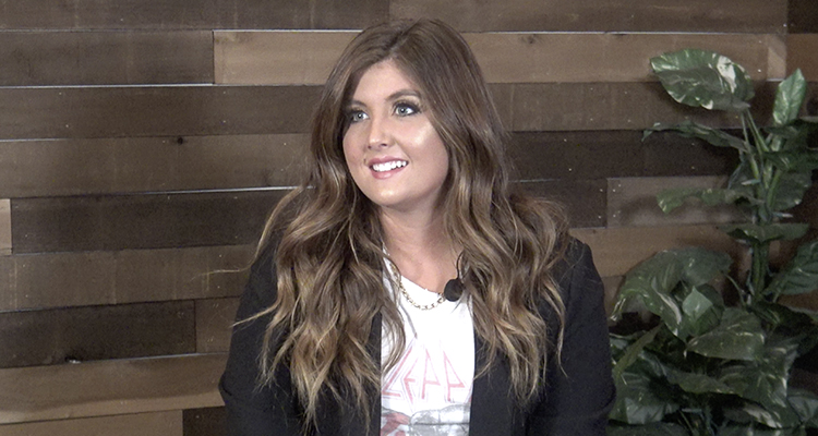 Getting To Know Abby Robertson – CCM Magazine