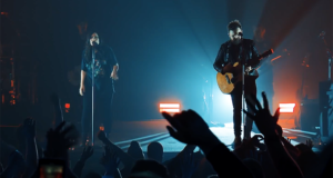 Kari Jobe and Cody Carnes Announce West Coast Tour – CCM Magazine