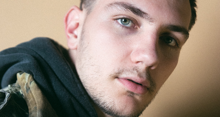 Hulvey’s Album ‘Christopher’ Debuts at #8 on Billboard – CCM Magazine