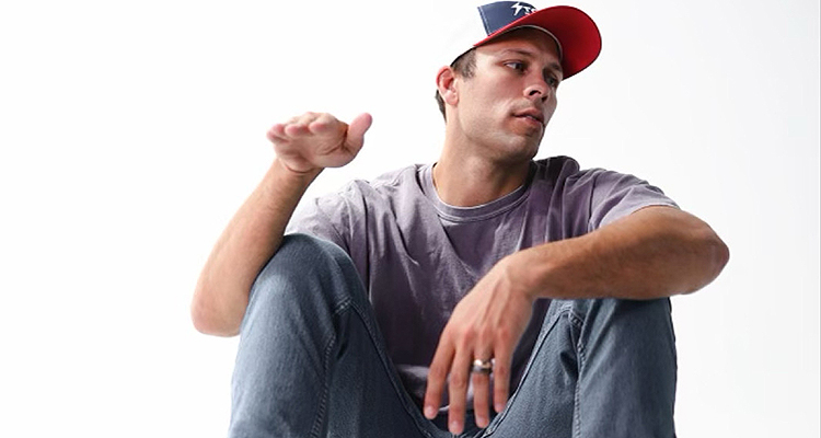 Mike Lee Releases New Studio Project ‘Another Step’ – CCM Magazine