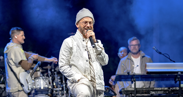 Help is on the Way with TobyMac Live on the Drive-In Theater Tour – CCM ...