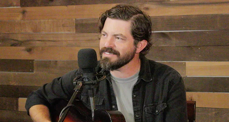 Josh Baldwin | ‘Evidence’ (acoustic) – CCM Magazine