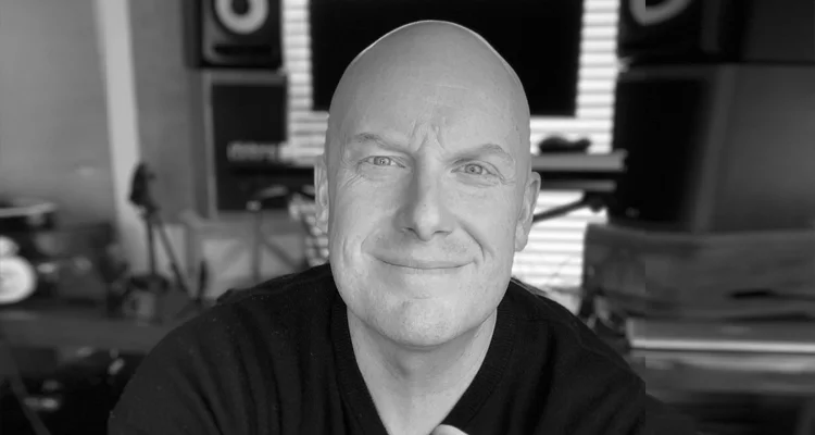 Worship Leader Scott Box Releases ‘Heroic Disgrace’ Detailing His ...