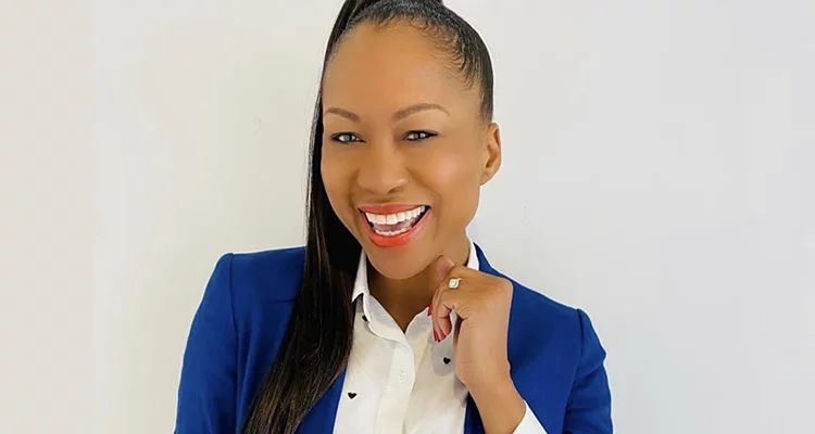 Indie Artist Maxine Reyes Drops ‘Rise Above the Storm’ – CCM Magazine