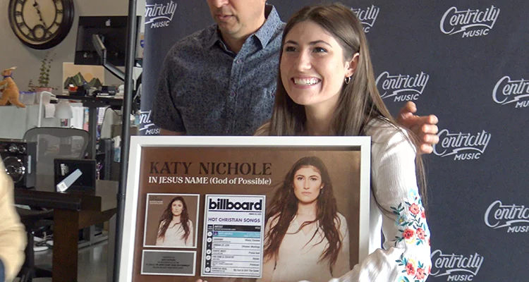 VIDEO: Katy Nichole Presented First #1 Billboard Song Plaque – CCM Magazine