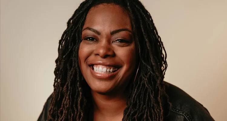 Davy Flowers Releases Full-length Debut Album ‘I Was Loved’ – CCM Magazine