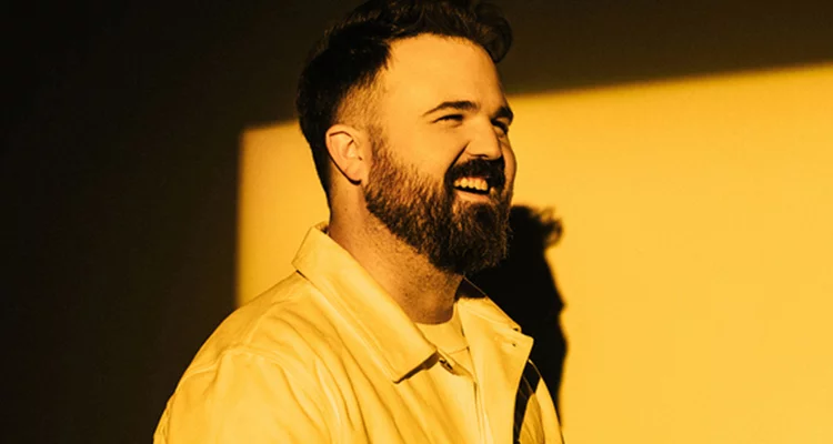 Cody Carnes Drops First-ever Live Recorded Album ‘God is Good!’ – CCM ...