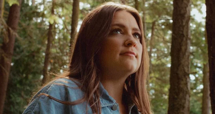 Leanna Crawford Releases New Song & Video ‘Before I Knew Jesus’ – CCM ...