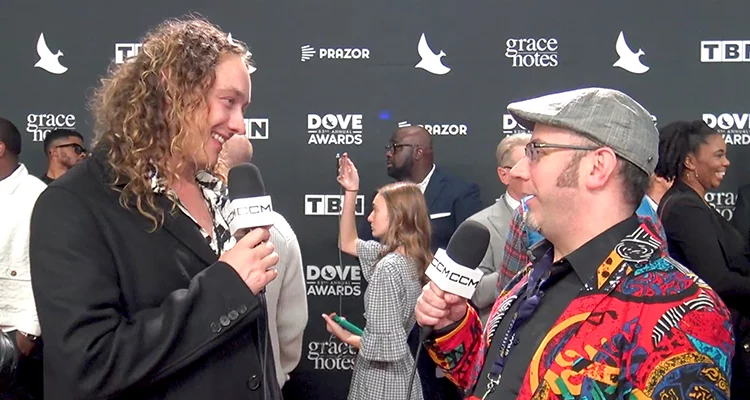 Benjamin William Hastings (Hillsong UNITED) | 53rd GMA Dove Awards (red ...