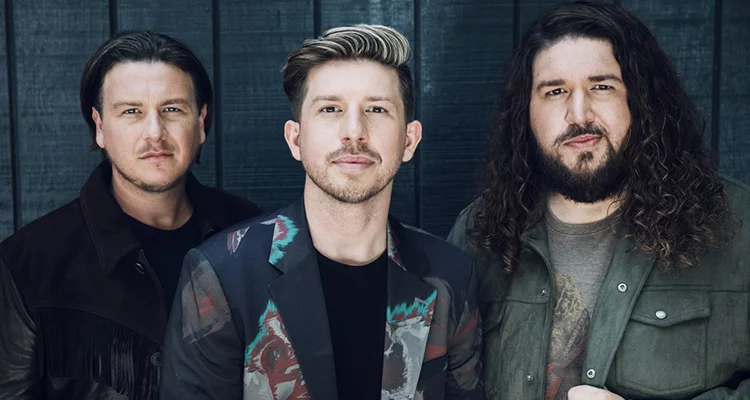 Consumed By Fire Releases New Song & Video ‘Hope Says’ – CCM Magazine