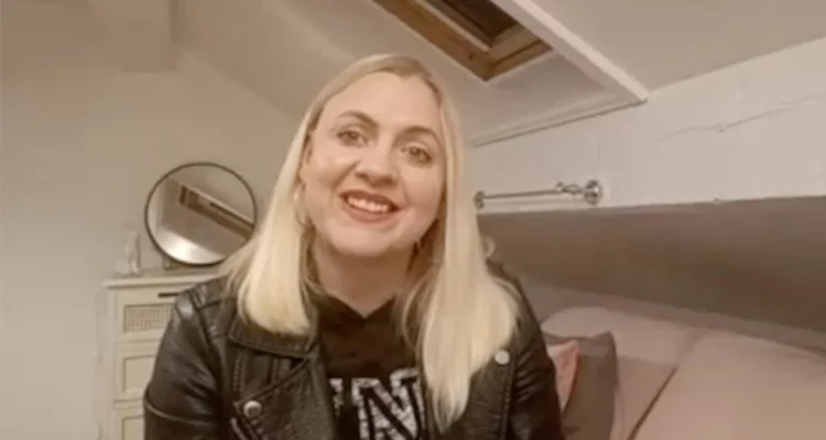 A Conversation with Philippa Hanna – CCM Magazine