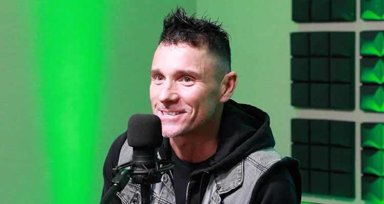 Billy Ballenger | ‘All Year’ (acoustic) – CCM Magazine