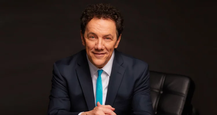 Tim Menzies To Release New Album ‘He Reminds Me’ March 3 – CCM Magazine