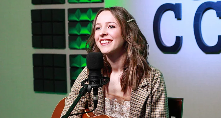 Getting To Know Alex Mabey – CCM Magazine