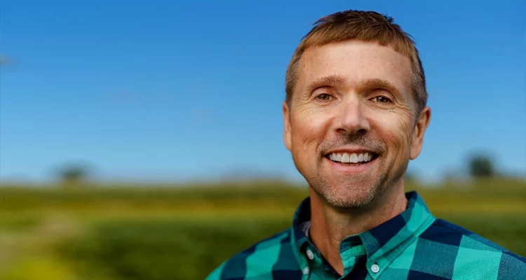 Singer/Songwriter/Radio Personality Perry LaHaie Unveils New Single ...