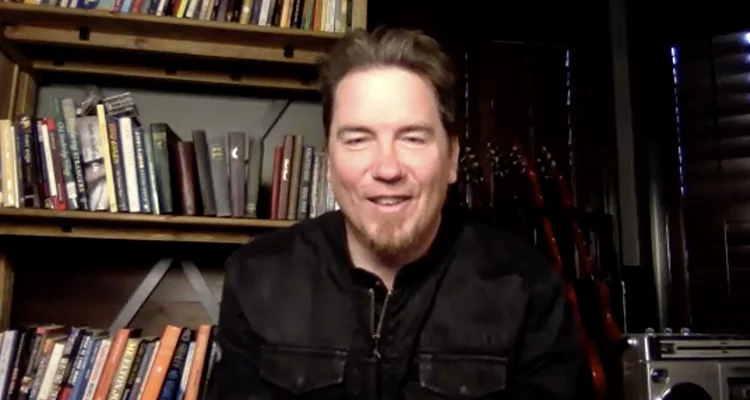 Mark Lee Talks New Single ‘Love To Be Loved’ – CCM Magazine