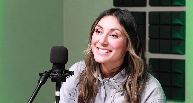 Iveth Luna Shares The Story Behind 'Just Like Jesus' | CCM Magazine