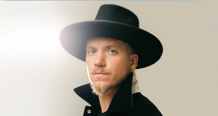 Brandon Lake Releases New Single 'Praise You Anywhere' | CCM Magazine