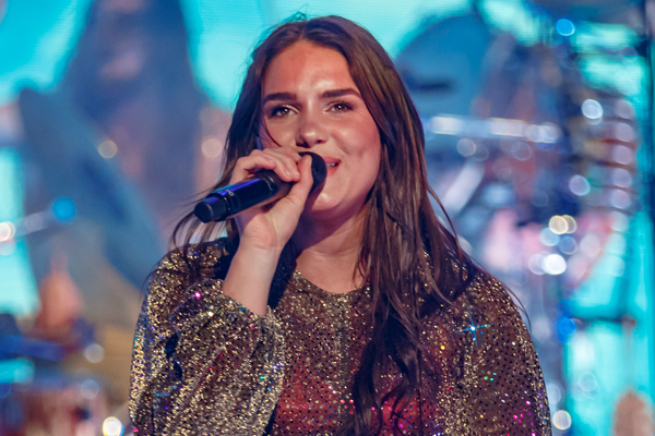 Franni Rae Cash Cain – CCM Magazine