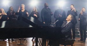 Michael W. Smith Releases New EP ‘Worthy Is The Lamb’ – CCM Magazine